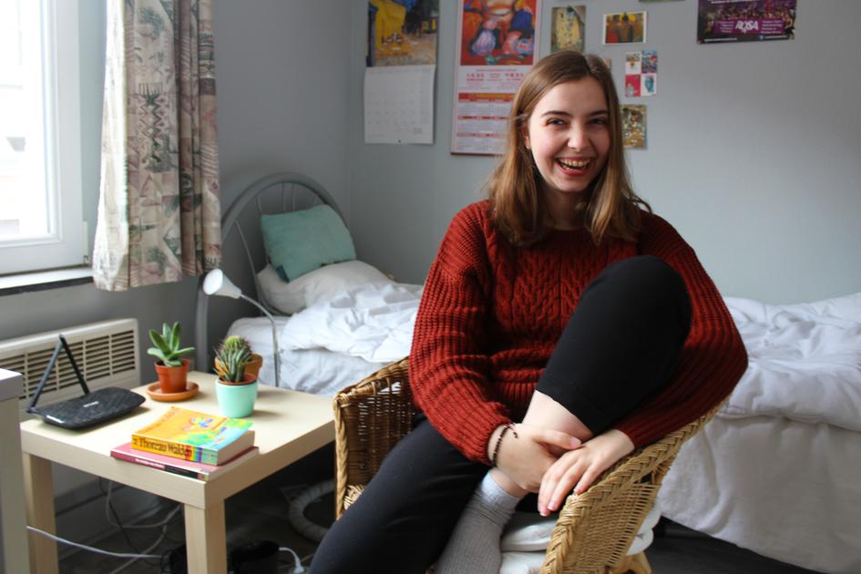 “Het gevoel dat ik altijd bereikbaar moet zijn geeft me stress”| Sarah ...